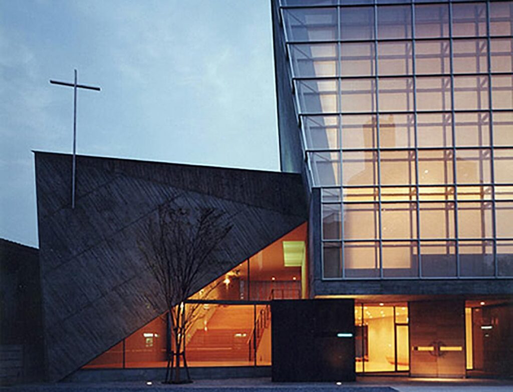 Fumihiko Maki: El Maestro Modernista y su Legado | 9 Geishas