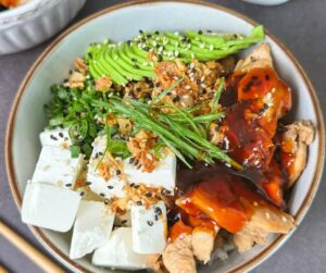 Gohan: El Corazón del Sushi y la Cocina Japonesa | 9 Geishas
